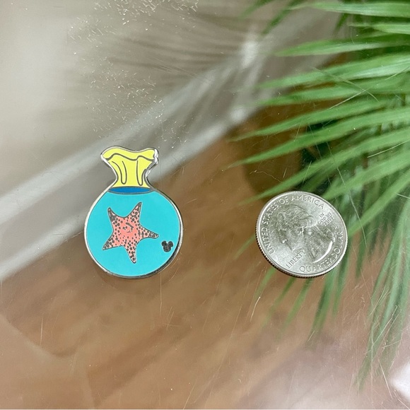 Disney | Jewelry | Finding Nemo Dory Starfish Aquarium P Sherman Enamel ...
